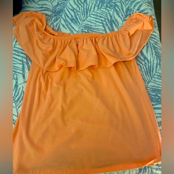 Lilly Pulitzer | Tops | Lilly Pulitzer Peach Top | Poshmark